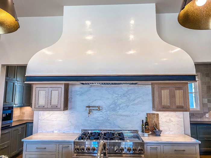 5 Stylish Ways To Customize Your Kitchen Range Hood - EmptyLightHome