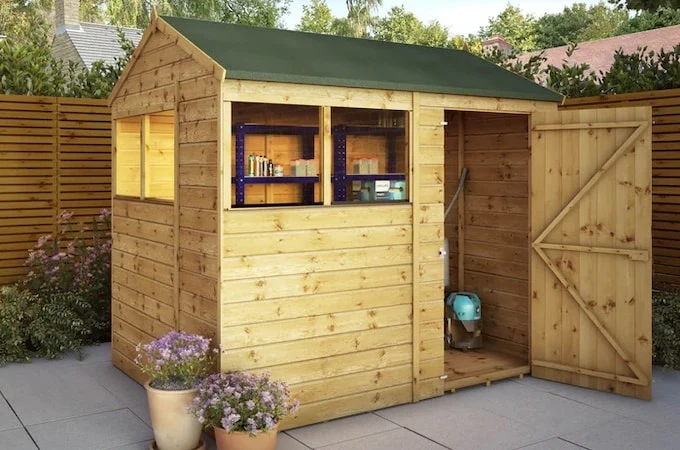 3 Maintenance Tips for Your Outdoor Shed During Winter - EmptyLightHome