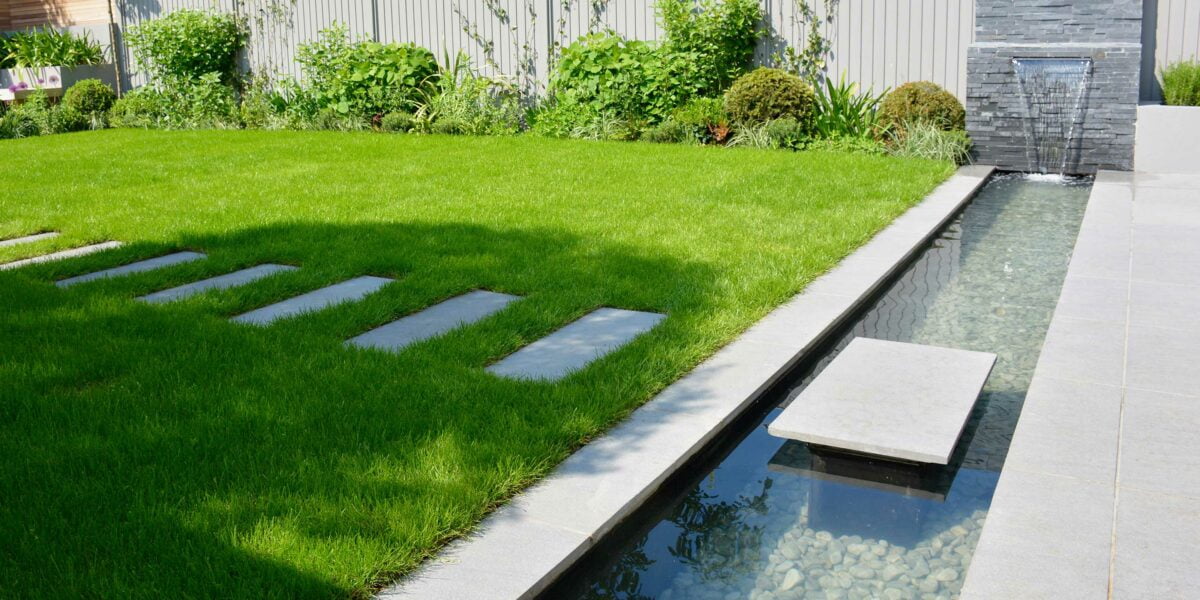 The Aesthetic Impact of Lawn Edging: Shaping Your Urban Eden ...