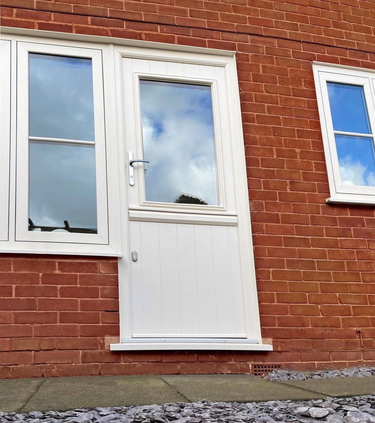 The Top 5 Benefits of Composite Stable Doors - EmptyLightHome