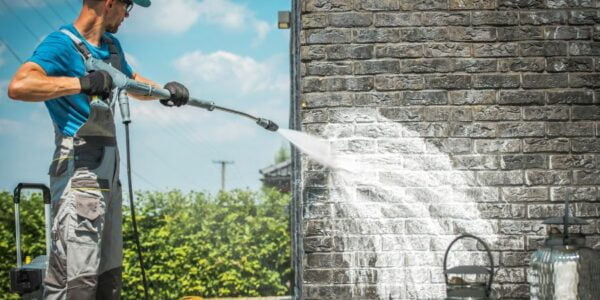 Benefits and Techniques of Effective Pressure Washing - EmptyLightHome
